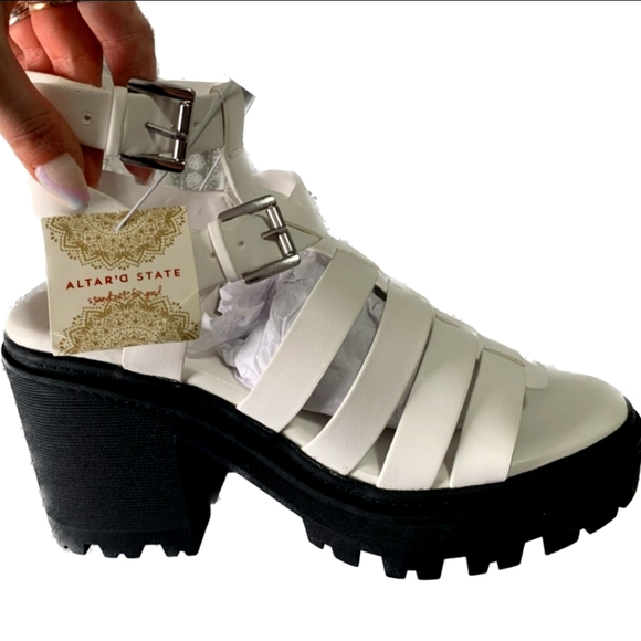 Altar'd State | Shoes | Altard State Marti Chunky Platform Heel Sandals ...